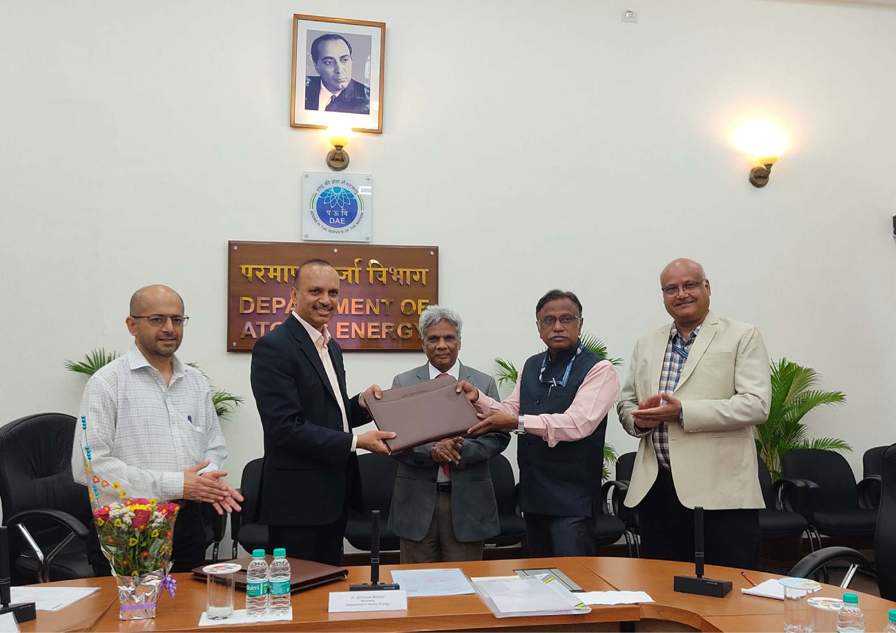 Agreement signing ceremony between Heavy Water Board, Mumbai and M/s ...